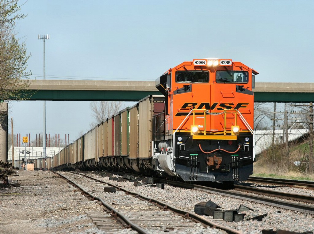 BNSF 9386